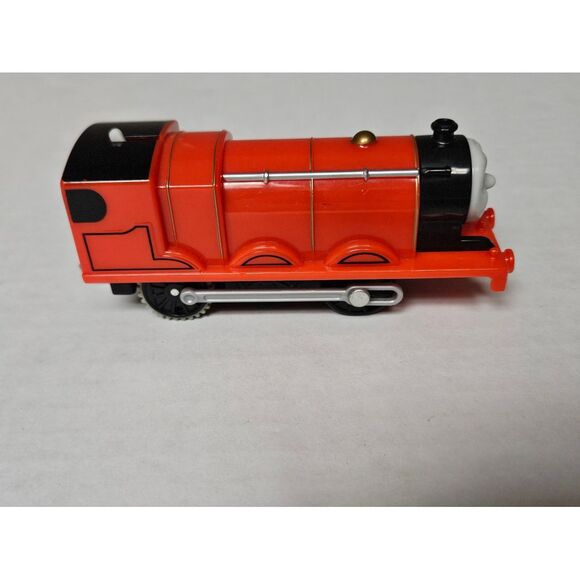 Thomas & Friends | Toys | Thomas Friends Trackmaster James Motorized ...